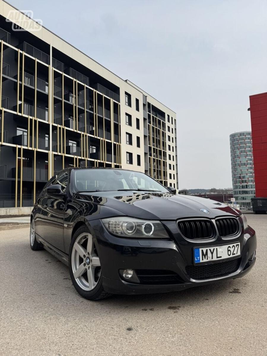 Black BMW 320 2009 in Vilnius, with an engine capacity of 2.00 L and mileage of 278 thousand km for 5500 €, photo 1 on AUTOMOTO.COM.LV