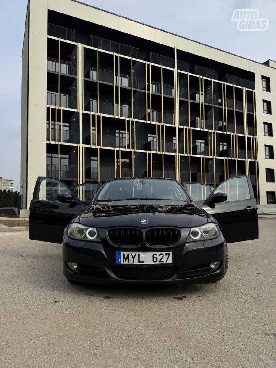 Black BMW 320 2009 in Vilnius, with an engine capacity of 2.00 L and mileage of 278 thousand km for 5500 €, photo 3 on AUTOMOTO.COM.LV