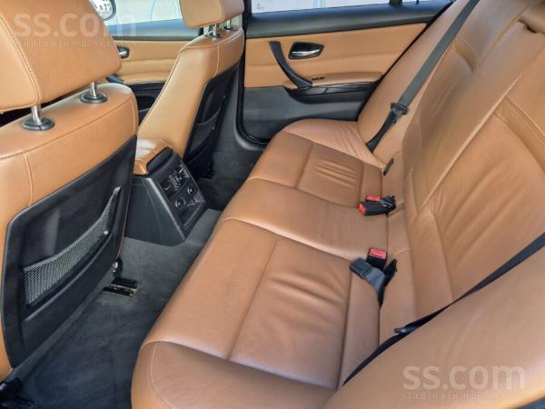 Melns BMW 320 2009 Jelgava, ar dzinēja tilpumu 2.00 L un nobraukumu 330 tūkst. km par 6400 €, foto 8 vietnē AUTOMOTO.COM.LV