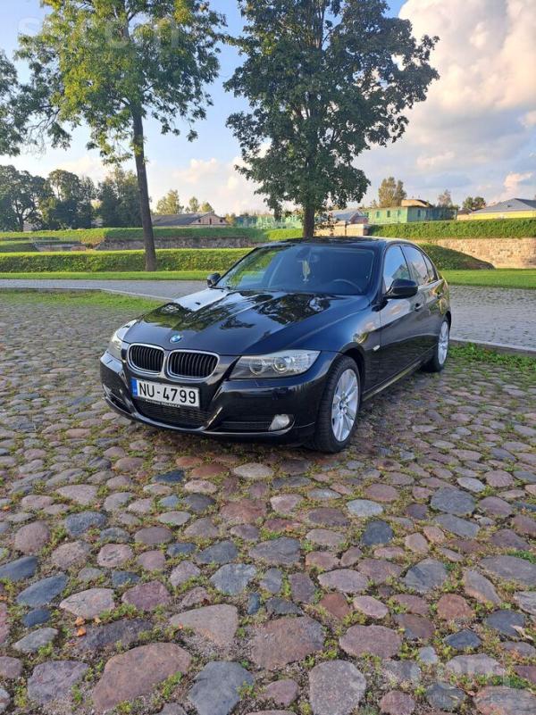 Black BMW 320 2009 in Daugavpils, with an engine capacity of 2.00 L and mileage of 267 thousand km for 6555 €, photo 1 on AUTOMOTO.COM.LV