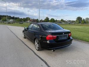 Black BMW 320 2009 in Ogre, with an engine capacity of 2.00 L and mileage of 223 thousand km for 5500 €, photo 5 on AUTOMOTO.COM.LV