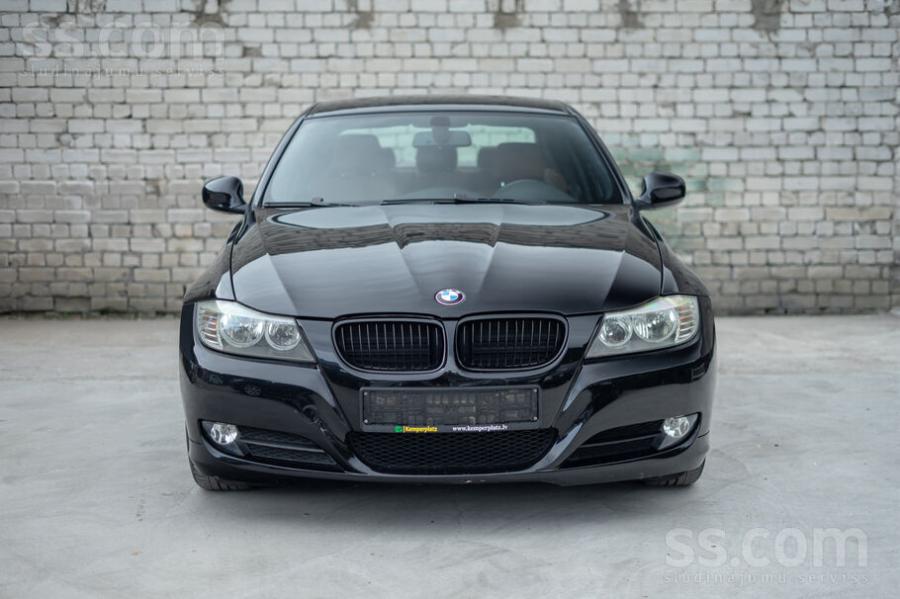 Melns BMW 320 2009 Liepāja, ar dzinēja tilpumu 2.00 L un nobraukumu 259 tūkst. km par 5500 €, foto 3 vietnē AUTOMOTO.COM.LV