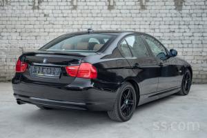 Melns BMW 320 2009 Liepāja, ar dzinēja tilpumu 2.00 L un nobraukumu 259 tūkst. km par 5500 €, foto 5 vietnē AUTOMOTO.COM.LV