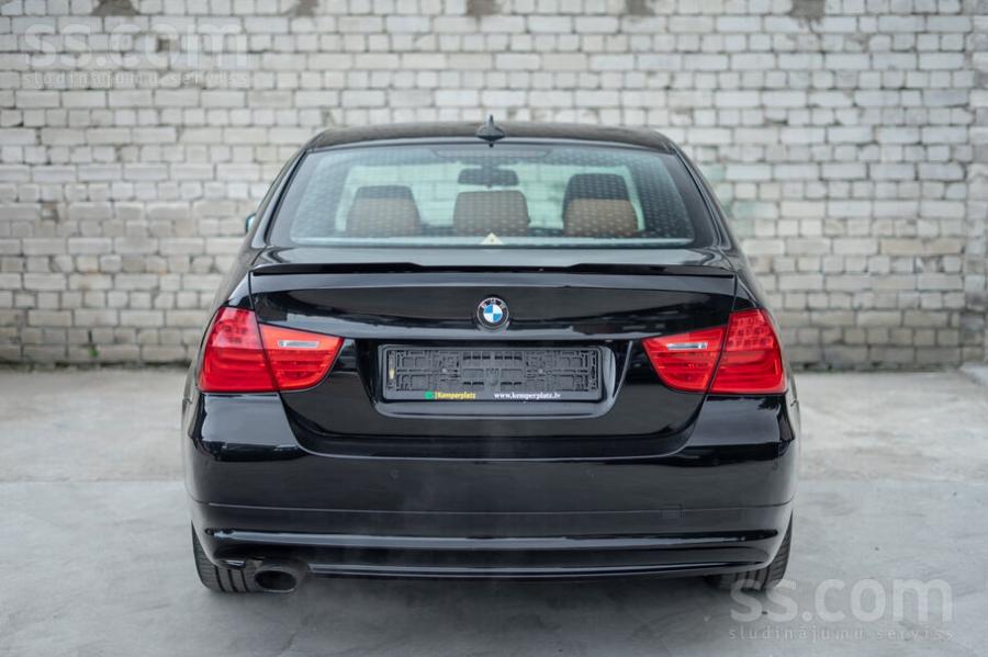 Melns BMW 320 2009 Liepāja, ar dzinēja tilpumu 2.00 L un nobraukumu 259 tūkst. km par 5500 €, foto 6 vietnē AUTOMOTO.COM.LV