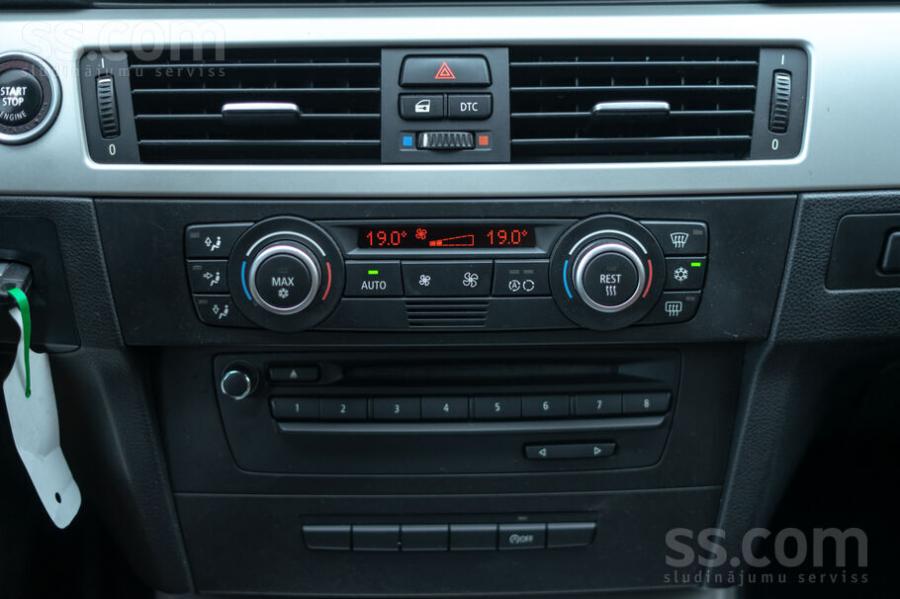 Melns BMW 320 2009 Liepāja, ar dzinēja tilpumu 2.00 L un nobraukumu 259 tūkst. km par 5500 €, foto 23 vietnē AUTOMOTO.COM.LV