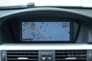 Melns BMW 320 2009 Liepāja, ar dzinēja tilpumu 2.00 L un nobraukumu 259 tūkst. km par 5500 €, foto 29 vietnē AUTOMOTO.COM.LV