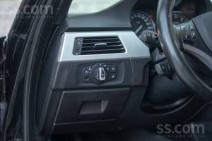 Melns BMW 320 2009 Liepāja, ar dzinēja tilpumu 2.00 L un nobraukumu 259 tūkst. km par 5500 €, foto 31 vietnē AUTOMOTO.COM.LV