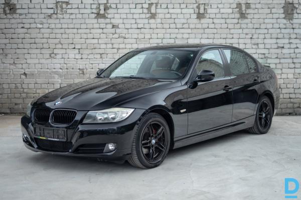Melns BMW 320 2009 Liepāja, ar dzinēja tilpumu 2.00 L un nobraukumu 259 tūkst. km par 5500 €, foto 2 vietnē AUTOMOTO.COM.LV