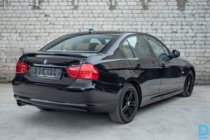 Melns BMW 320 2009 Liepāja, ar dzinēja tilpumu 2.00 L un nobraukumu 259 tūkst. km par 5500 €, foto 5 vietnē AUTOMOTO.COM.LV