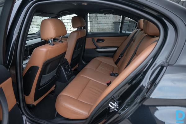 Melns BMW 320 2009 Liepāja, ar dzinēja tilpumu 2.00 L un nobraukumu 259 tūkst. km par 5500 €, foto 6 vietnē AUTOMOTO.COM.LV