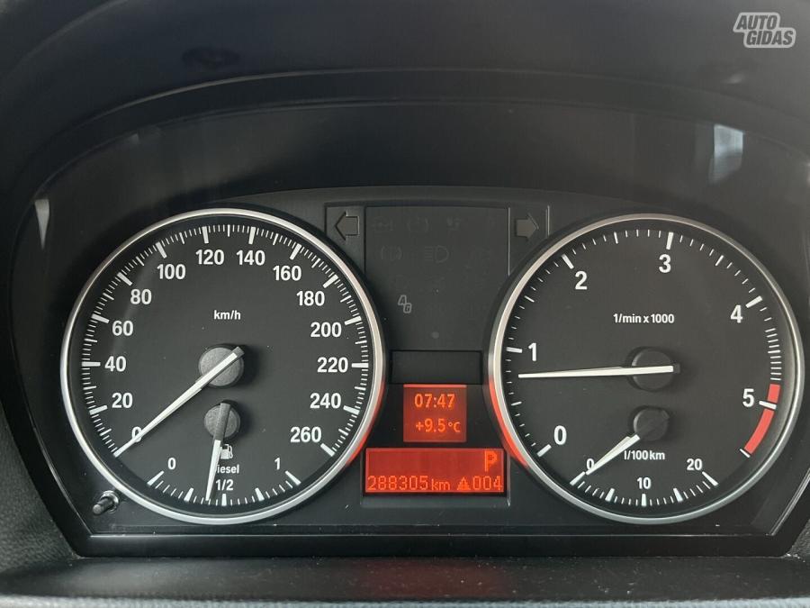 Melns BMW 320 2009 Marijampole, ar dzinēja tilpumu 2.00 L un nobraukumu 289 tūkst. km par 5550 €, foto 15 vietnē AUTOMOTO.COM.LV