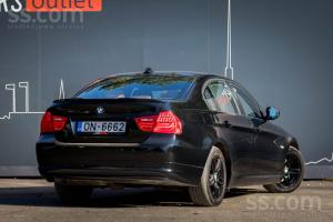 Melns BMW 320 2009 Rīga, ar dzinēja tilpumu 2.00 L un nobraukumu 262 tūkst. km par 4990 €, foto 7 vietnē AUTOMOTO.COM.LV