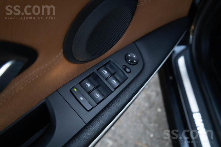 Melns BMW 320 2009 Rīga, ar dzinēja tilpumu 2.00 L un nobraukumu 262 tūkst. km par 4990 €, foto 12 vietnē AUTOMOTO.COM.LV