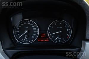 Melns BMW 320 2009 Rīga, ar dzinēja tilpumu 2.00 L un nobraukumu 262 tūkst. km par 4990 €, foto 19 vietnē AUTOMOTO.COM.LV