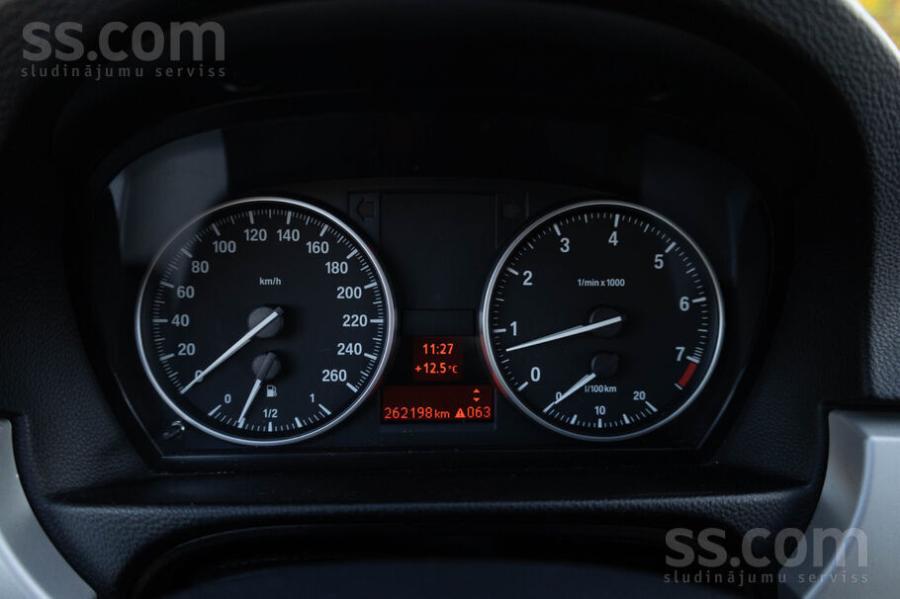 Melns BMW 320 2009 Rīga, ar dzinēja tilpumu 2.00 L un nobraukumu 262 tūkst. km par 4990 €, foto 19 vietnē AUTOMOTO.COM.LV