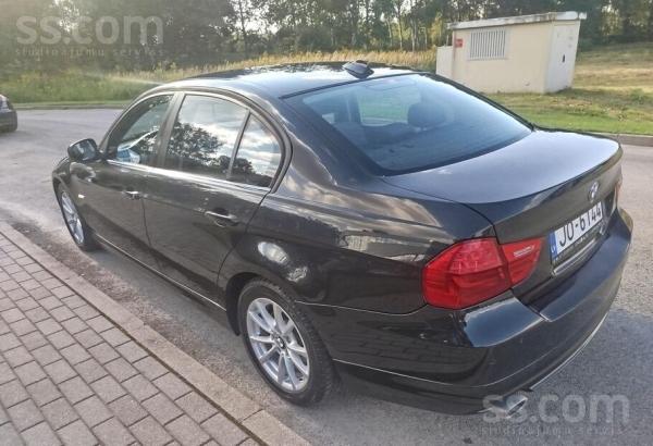 Melns BMW 320 2010 Rīga, ar dzinēja tilpumu 2.00 L un nobraukumu 0 tūkst. km par 5600 €, foto 4 vietnē AUTOMOTO.COM.LV
