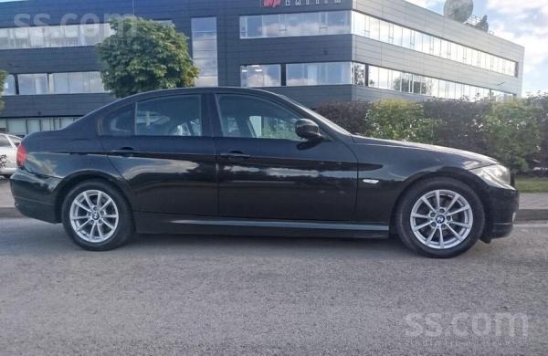 Melns BMW 320 2010 Rīga, ar dzinēja tilpumu 2.00 L un nobraukumu 0 tūkst. km par 5600 €, foto 6 vietnē AUTOMOTO.COM.LV