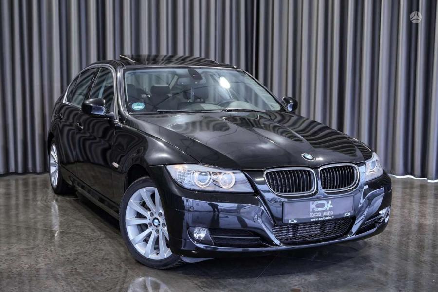 Black BMW 320 2010 in Marijampole, with an engine capacity of 2.00 L and mileage of 271 thousand km for 6450 €, photo 3 on AUTOMOTO.COM.LV