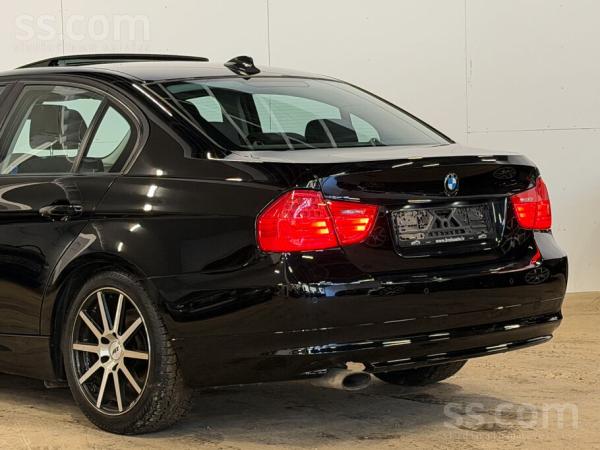Melns BMW 320 2010 Jūrmala, ar dzinēja tilpumu 2.00 L un nobraukumu 261 tūkst. km par 6995 €, foto 8 vietnē AUTOMOTO.COM.LV