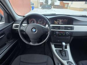 Melns BMW 320 2010 Marijampole, ar dzinēja tilpumu 2.00 L un nobraukumu 300 tūkst. km par 4600 €, foto 18 vietnē AUTOMOTO.COM.LV