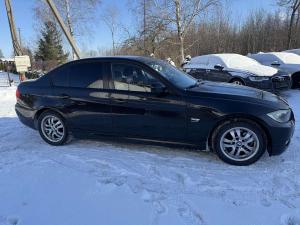 Melns BMW 320 2010 Kauņa, ar dzinēja tilpumu 0.00 L un nobraukumu 340 tūkst. km par 4000 €, foto 2 vietnē AUTOMOTO.COM.LV
