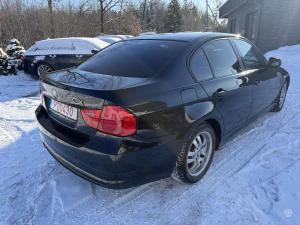Melns BMW 320 2010 Kauņa, ar dzinēja tilpumu 0.00 L un nobraukumu 340 tūkst. km par 4000 €, foto 3 vietnē AUTOMOTO.COM.LV