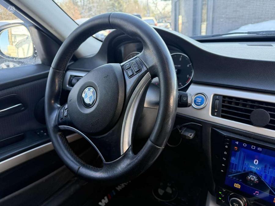 Melns BMW 320 2010 Kauņa, ar dzinēja tilpumu 0.00 L un nobraukumu 340 tūkst. km par 4000 €, foto 13 vietnē AUTOMOTO.COM.LV