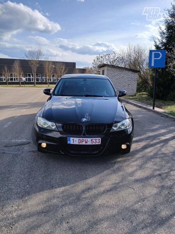 Melns BMW 320 2010 Tauragė, ar dzinēja tilpumu 2.00 L un nobraukumu 295 tūkst. km par 6950 €, foto 1 vietnē AUTOMOTO.COM.LV