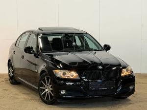 Black BMW 320 2010 in Jurmala, with an engine capacity of 2.00 L and mileage of 260 thousand km for 6995 €, photo 4 on AUTOMOTO.COM.LV