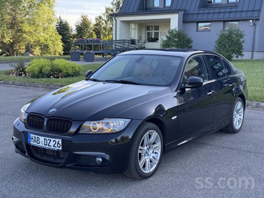 Melns BMW 320 2010 Cēsis, ar dzinēja tilpumu 2.00 L un nobraukumu 273 tūkst. km par 6850 €, foto 4 vietnē AUTOMOTO.COM.LV