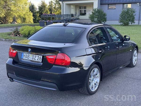 Melns BMW 320 2010 Cēsis, ar dzinēja tilpumu 2.00 L un nobraukumu 273 tūkst. km par 6850 €, foto 9 vietnē AUTOMOTO.COM.LV