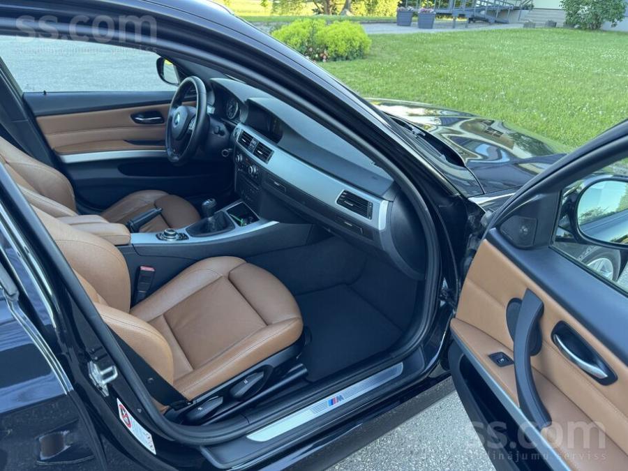 Melns BMW 320 2010 Cēsis, ar dzinēja tilpumu 2.00 L un nobraukumu 273 tūkst. km par 6850 €, foto 15 vietnē AUTOMOTO.COM.LV