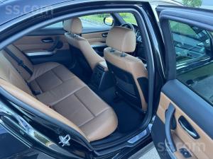 Melns BMW 320 2010 Cēsis, ar dzinēja tilpumu 2.00 L un nobraukumu 273 tūkst. km par 6850 €, foto 17 vietnē AUTOMOTO.COM.LV