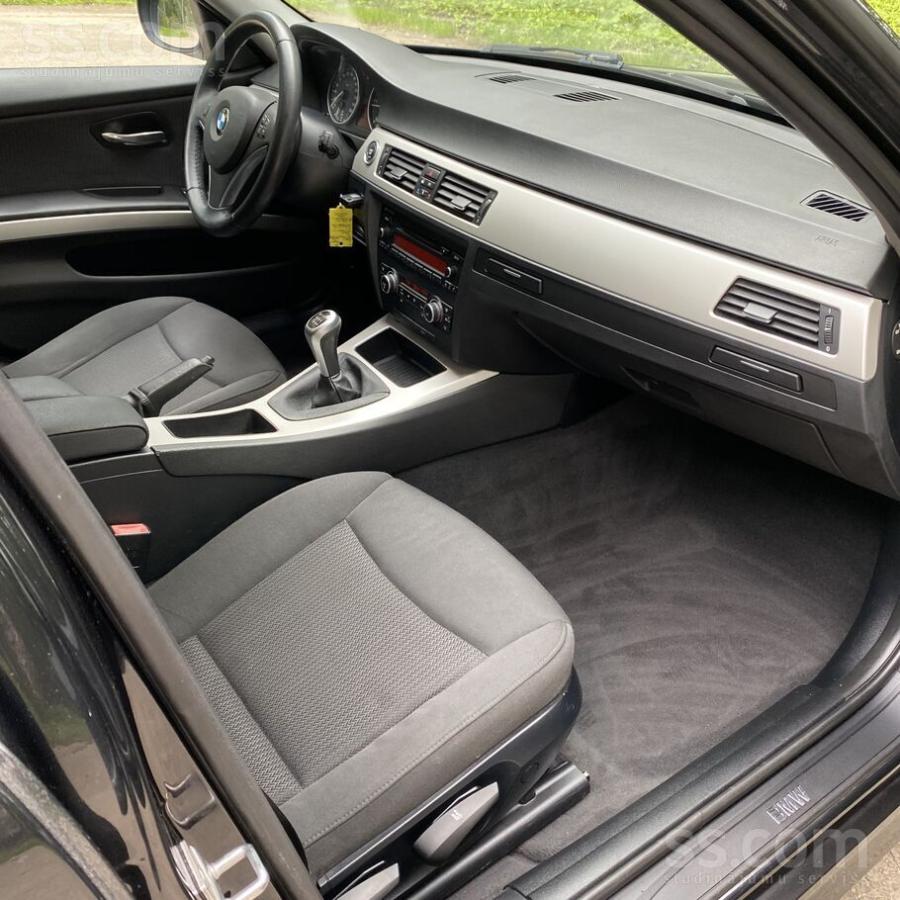 Black BMW 320 2010 in Riga, with an engine capacity of 2.00 L and mileage of 0 thousand km for 4999 €, photo 9 on AUTOMOTO.COM.LV