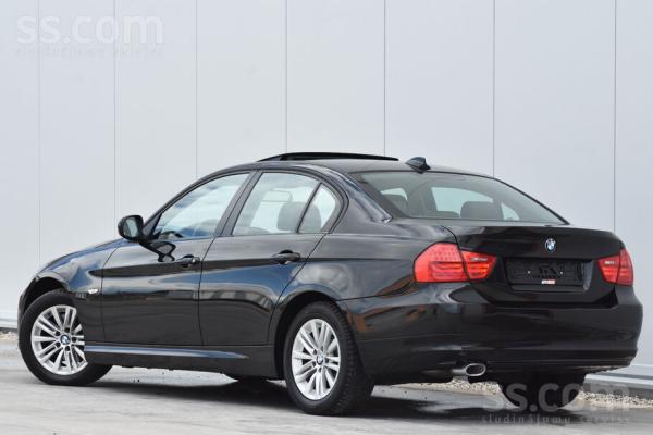 Melns BMW 320 2010 Rīga, ar dzinēja tilpumu 2.00 L un nobraukumu 242 tūkst. km par 6990 €, foto 3 vietnē AUTOMOTO.COM.LV