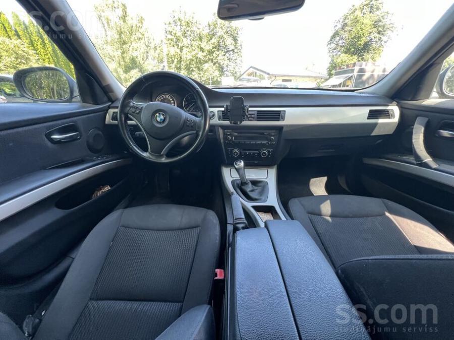Melns BMW 320 2010 Rīga, ar dzinēja tilpumu 2.00 L un nobraukumu 253 tūkst. km par 4980 €, foto 8 vietnē AUTOMOTO.COM.LV