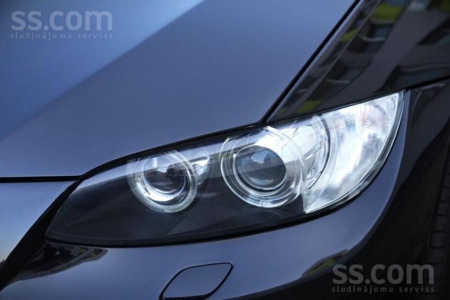Black BMW 320 2010 in Riga, with an engine capacity of 2.00 L and mileage of 344 thousand km for 6995 €, photo 9 on AUTOMOTO.COM.LV