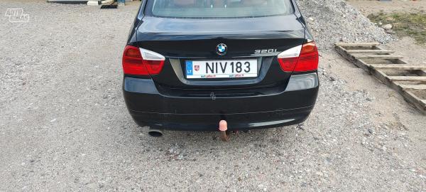 Black BMW 320 2010 in Klaipeda, with an engine capacity of 2.00 L and mileage of 250 thousand km for 990 €, photo 5 on AUTOMOTO.COM.LV