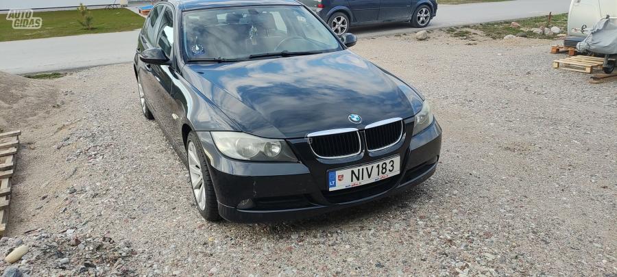 Melns BMW 320 2010 Klaipėda, ar dzinēja tilpumu 2.00 L un nobraukumu 250 tūkst. km par 990 €, foto 8 vietnē AUTOMOTO.COM.LV