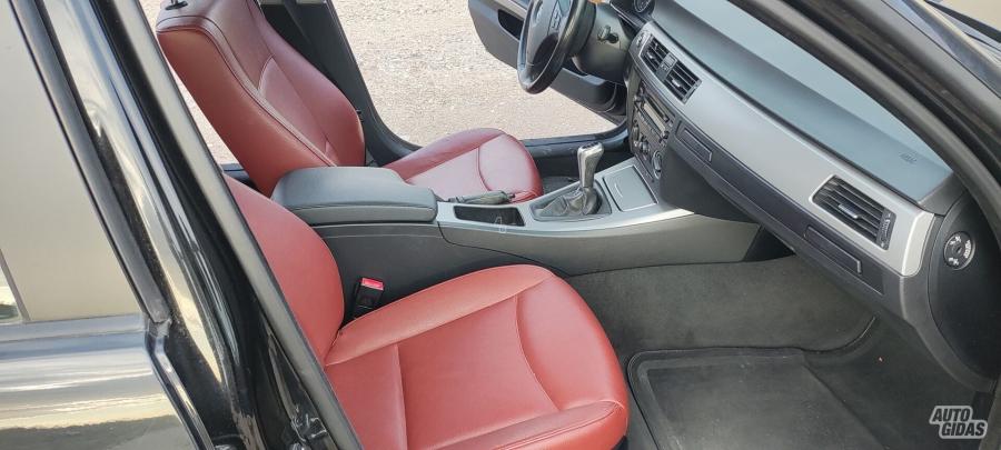 Melns BMW 320 2010 Klaipėda, ar dzinēja tilpumu 2.00 L un nobraukumu 250 tūkst. km par 990 €, foto 15 vietnē AUTOMOTO.COM.LV