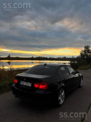 Melns BMW 320 2010 Rīga, ar dzinēja tilpumu 2.00 L un nobraukumu 358 tūkst. km par 3800 €, foto 4 vietnē AUTOMOTO.COM.LV