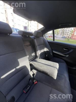 Melns BMW 320 2011 Liepāja, ar dzinēja tilpumu 2.00 L un nobraukumu 214 tūkst. km par 7000 €, foto 11 vietnē AUTOMOTO.COM.LV
