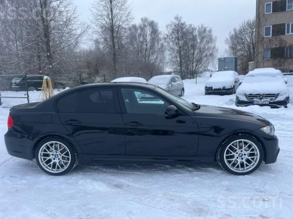Melns BMW 320 2011 Kuldīga, ar dzinēja tilpumu 2.00 L un nobraukumu 356 tūkst. km par 7290 €, foto 5 vietnē AUTOMOTO.COM.LV