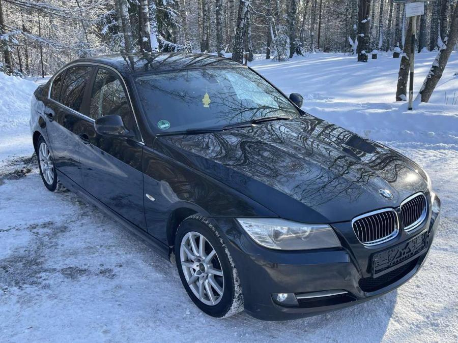 Melns BMW 320 2011 Prienai, ar dzinēja tilpumu 2.00 L un nobraukumu 278 tūkst. km par 3750 €, foto 2 vietnē AUTOMOTO.COM.LV