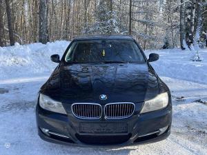 Melns BMW 320 2011 Prienai, ar dzinēja tilpumu 2.00 L un nobraukumu 278 tūkst. km par 3750 €, foto 3 vietnē AUTOMOTO.COM.LV