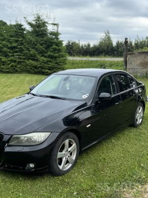 Melns BMW 320 2011 Daugavpils, ar dzinēja tilpumu 2.00 L un nobraukumu 307 tūkst. km par 5799 €, foto 4 vietnē AUTOMOTO.COM.LV