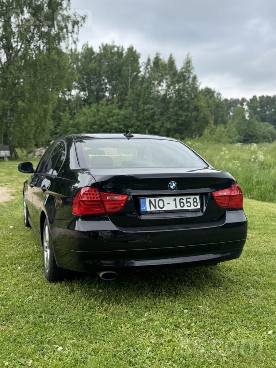 Melns BMW 320 2011 Daugavpils, ar dzinēja tilpumu 2.00 L un nobraukumu 307 tūkst. km par 5799 €, foto 5 vietnē AUTOMOTO.COM.LV