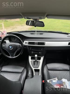 Melns BMW 320 2011 Daugavpils, ar dzinēja tilpumu 2.00 L un nobraukumu 307 tūkst. km par 5799 €, foto 6 vietnē AUTOMOTO.COM.LV