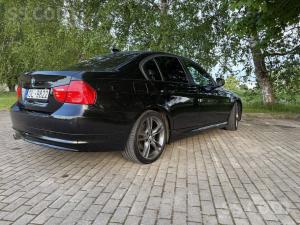 Melns BMW 320 2011 Tukums, ar dzinēja tilpumu 2.00 L un nobraukumu 268 tūkst. km par 5790 €, foto 10 vietnē AUTOMOTO.COM.LV