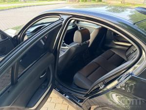 Melns BMW 320 2011 Tukums, ar dzinēja tilpumu 2.00 L un nobraukumu 268 tūkst. km par 5790 €, foto 15 vietnē AUTOMOTO.COM.LV